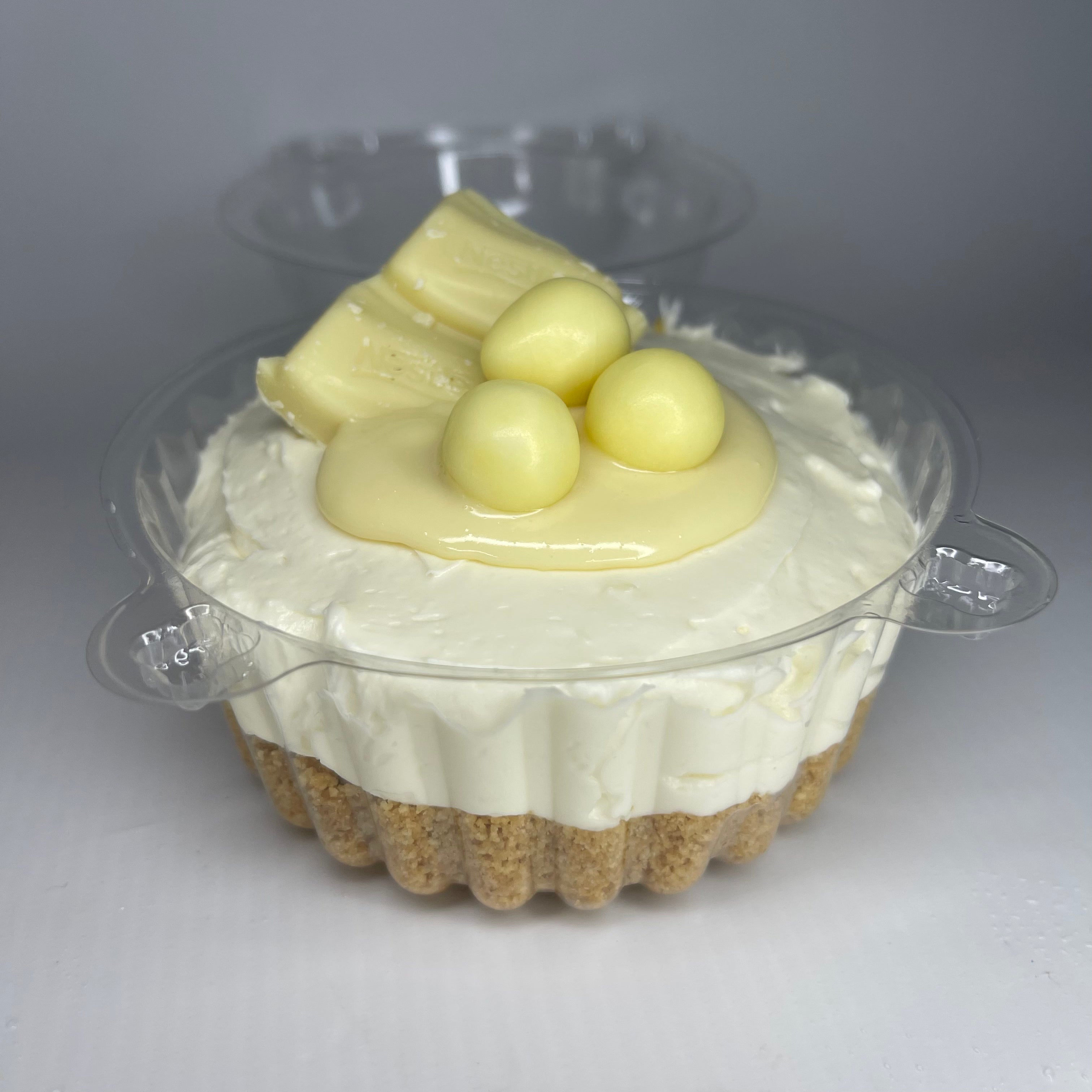 MILKY BAR (INDIVIDUAL POT) – CHEESECAKEAWAY